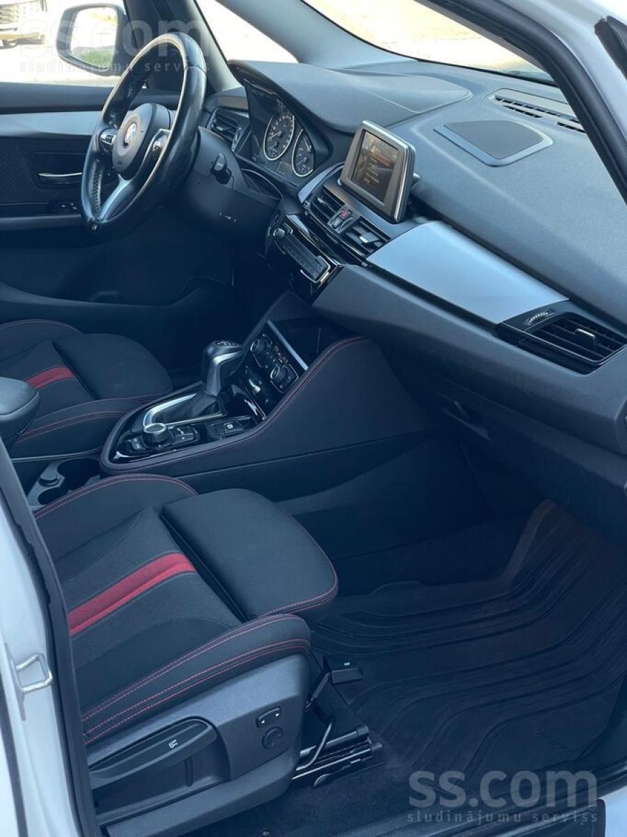 White BMW 220 2017 in Riga, with an engine capacity of 2.00 L and mileage of 360 thousand km for 4980 €, photo 10 on AUTOMOTO.COM.LV