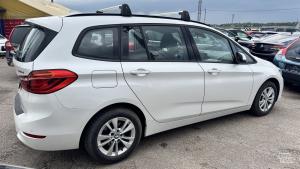 White BMW 220 2017 in Kaunas, with an engine capacity of 2.00 L and mileage of 272 thousand km for 7850 €, photo 10 on AUTOMOTO.COM.LV