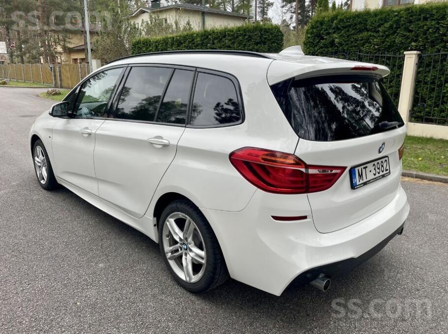 White BMW 220 2017 in Riga, with an engine capacity of 2.00 L and mileage of 209 thousand km for 10850 €, photo 6 on AUTOMOTO.COM.LV