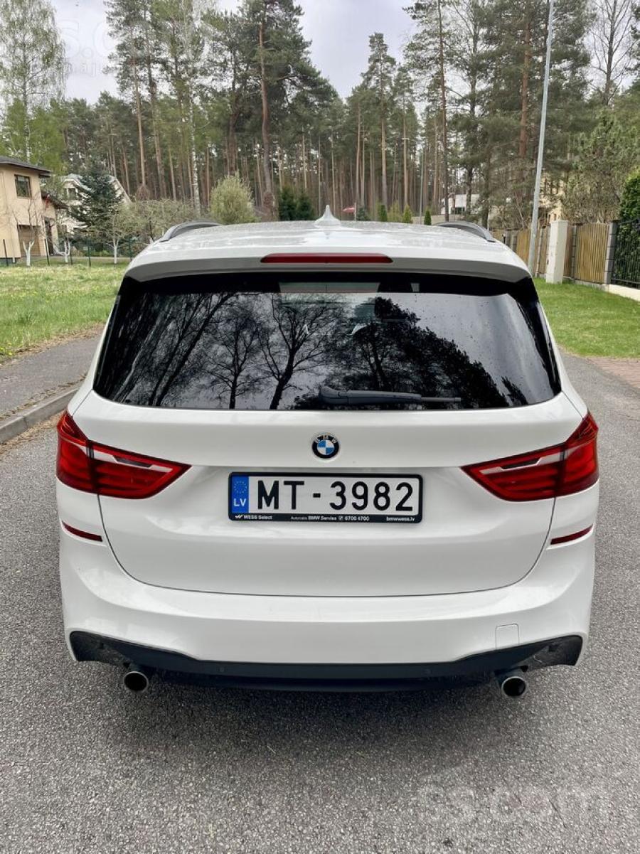 White BMW 220 2017 in Riga, with an engine capacity of 2.00 L and mileage of 209 thousand km for 10850 €, photo 7 on AUTOMOTO.COM.LV