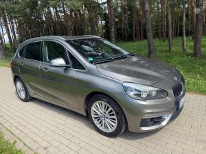 Yellow BMW 220 2015 in Utena, with an engine capacity of 2.00 L and mileage of 193 thousand km for 8650 €, photo  on AUTOMOTO.COM.LV