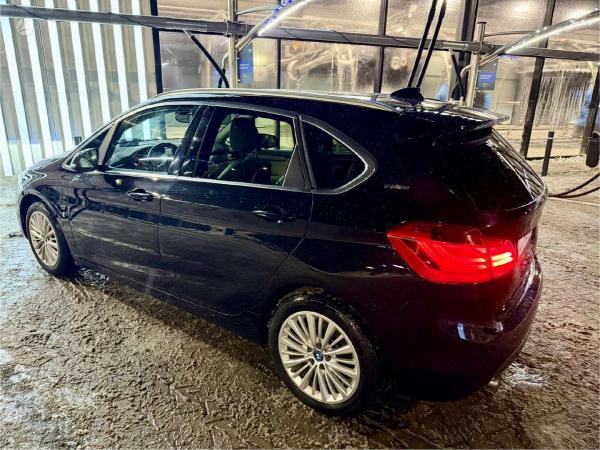 Black BMW 225 Active Tourer 2016 in Vilnius, with an engine capacity of 1.50 L and mileage of 100 thousand km for 11500 €, photo 3 on AUTOMOTO.COM.LV