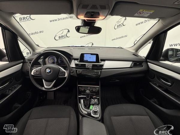 Melns BMW 225 Active Tourer 2019 Avižieniai, ar dzinēja tilpumu 1.50 L un nobraukumu 112 tūkst. km par 12500 €, foto 3 vietnē AUTOMOTO.COM.LV