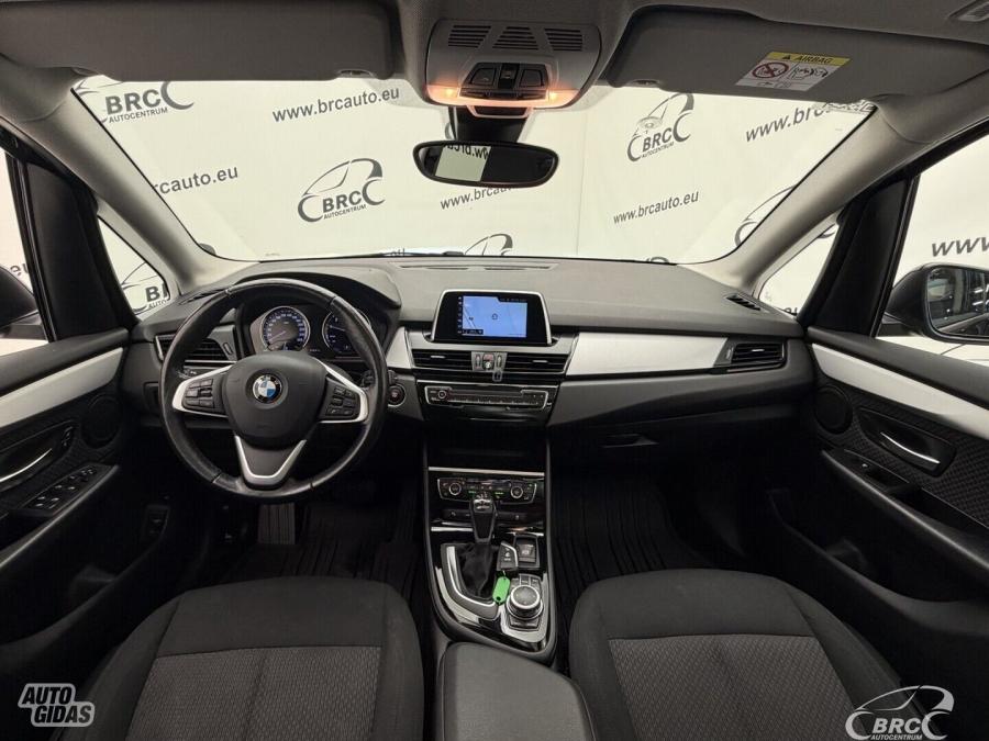 Melns BMW 225 Active Tourer 2019 Avižieniai, ar dzinēja tilpumu 1.50 L un nobraukumu 112 tūkst. km par 12500 €, foto 4 vietnē AUTOMOTO.COM.LV