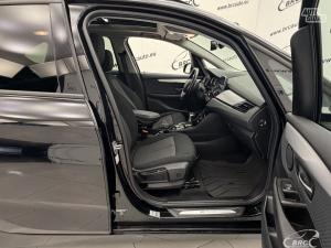 Melns BMW 225 Active Tourer 2019 Avižieniai, ar dzinēja tilpumu 1.50 L un nobraukumu 112 tūkst. km par 12500 €, foto 5 vietnē AUTOMOTO.COM.LV