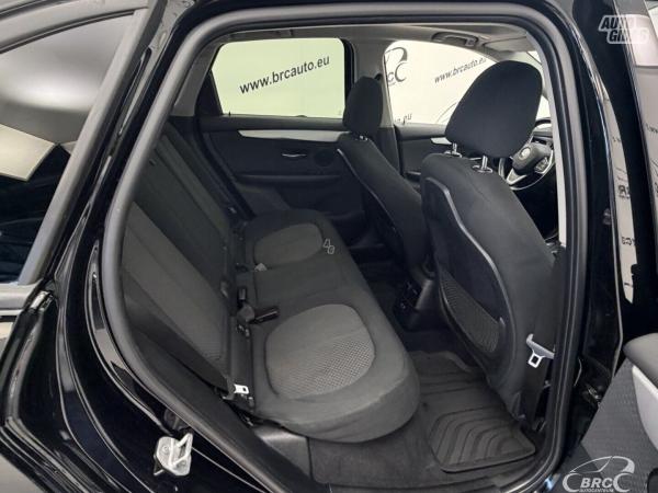 Melns BMW 225 Active Tourer 2019 Avižieniai, ar dzinēja tilpumu 1.50 L un nobraukumu 112 tūkst. km par 12500 €, foto 10 vietnē AUTOMOTO.COM.LV