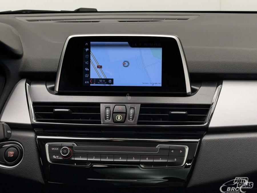 Melns BMW 225 Active Tourer 2019 Avižieniai, ar dzinēja tilpumu 1.50 L un nobraukumu 112 tūkst. km par 12500 €, foto 16 vietnē AUTOMOTO.COM.LV