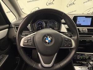 Melns BMW 225 Active Tourer 2019 Avižieniai, ar dzinēja tilpumu 1.50 L un nobraukumu 112 tūkst. km par 12500 €, foto 28 vietnē AUTOMOTO.COM.LV