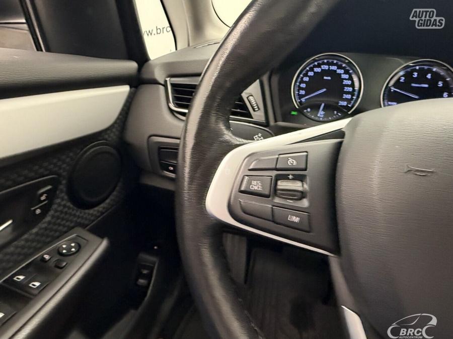 Melns BMW 225 Active Tourer 2019 Avižieniai, ar dzinēja tilpumu 1.50 L un nobraukumu 112 tūkst. km par 12500 €, foto 30 vietnē AUTOMOTO.COM.LV