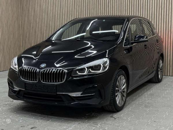 Melns BMW 225 Active Tourer 2020 Marijampole, ar dzinēja tilpumu 1.50 L un nobraukumu 53 tūkst. km par 16800 €, foto 4 vietnē AUTOMOTO.COM.LV