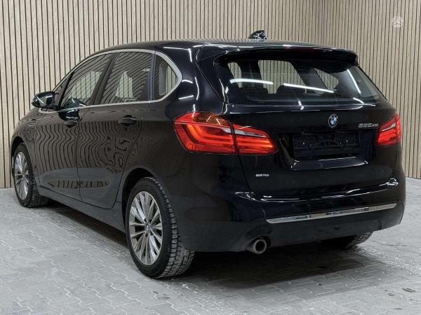 Melns BMW 225 Active Tourer 2020 Marijampole, ar dzinēja tilpumu 1.50 L un nobraukumu 53 tūkst. km par 16800 €, foto 5 vietnē AUTOMOTO.COM.LV