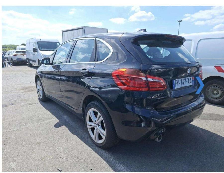 Melns BMW 225 Active Tourer 2020 Viļņa, ar dzinēja tilpumu 1.50 L un nobraukumu 150 tūkst. km par 6500 €, foto 4 vietnē AUTOMOTO.COM.LV