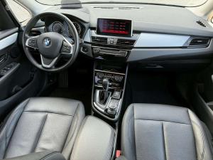 Blue BMW 225 Active Tourer 2021 in Kaunas, with an engine capacity of 1.50 L and mileage of 158 thousand km for 14900 €, photo 10 on AUTOMOTO.COM.LV