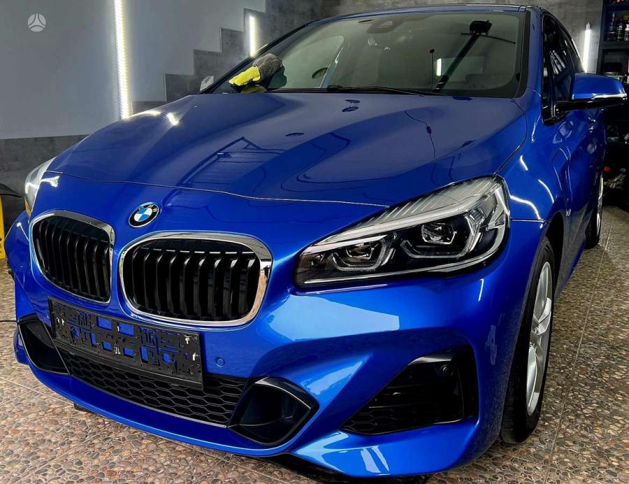 Zils BMW 225 Active Tourer 2018 Utena, ar dzinēja tilpumu 1.50 L un nobraukumu 135 tūkst. km par 14350 €, foto 1 vietnē AUTOMOTO.COM.LV