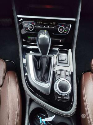 Brūns BMW 225 Active Tourer 2021 Šauļi, ar dzinēja tilpumu 1.50 L un nobraukumu 184 tūkst. km par 14950 €, foto 20 vietnē AUTOMOTO.COM.LV