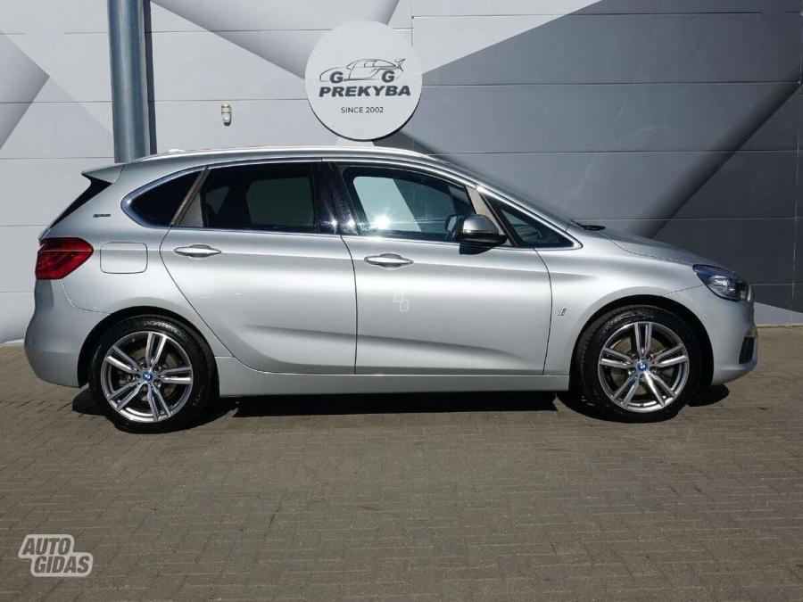 Pelēks BMW 225 Active Tourer 2017 Ramučiai, ar dzinēja tilpumu 1.50 L un nobraukumu 138 tūkst. km par 12450 €, foto 6 vietnē AUTOMOTO.COM.LV