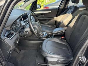 Pelēks BMW 225 Active Tourer 2017 Tauragė, ar dzinēja tilpumu 1.50 L un nobraukumu 71 tūkst. km par 9900 €, foto 21 vietnē AUTOMOTO.COM.LV