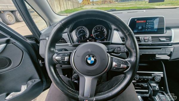Grey BMW 225 Active Tourer 2019 in Klaipeda, with an engine capacity of 1.50 L and mileage of 188 thousand km for 12000 €, photo 6 on AUTOMOTO.COM.LV