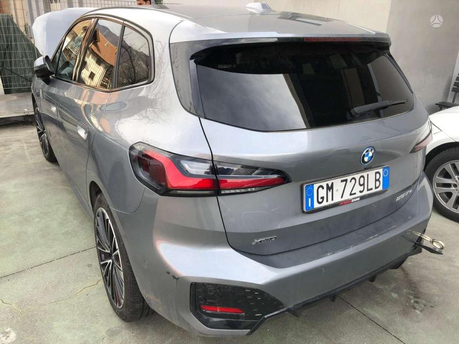 Pelēks BMW 225 Active Tourer 2022 Kauņa, ar dzinēja tilpumu 1.50 L un nobraukumu 40 tūkst. km par 14800 €, foto 5 vietnē AUTOMOTO.COM.LV
