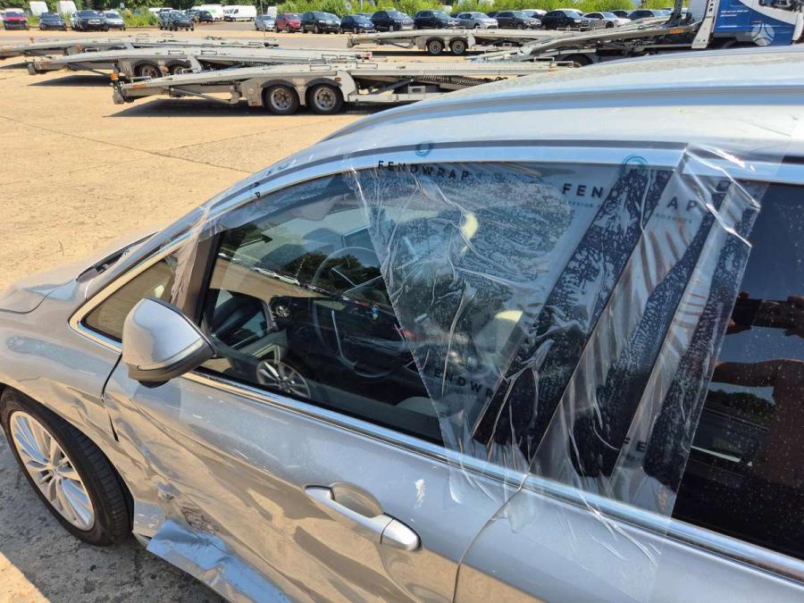 Pelēks BMW 225 Active Tourer 2015 Viļņa, ar dzinēja tilpumu 2.00 L un nobraukumu 71 tūkst. km par 8850 €, foto 15 vietnē AUTOMOTO.COM.LV