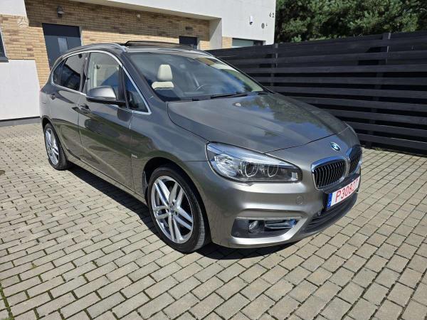 BMW 225 Active Tourer 2015 in Vilnius on AUTOMOTO.COM.LV Grey BMW 225 Active Tourer 2015 in Vilnius, with an engine capacity of 2.00 L and mileage of 253 thousand km for 8450 €, photo 7 on AUTOMOTO.COM.LV