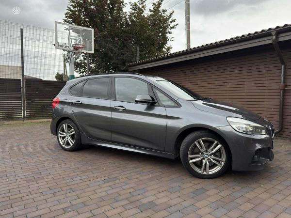 Grey BMW 225 Active Tourer 2016 in Marijampole, with an engine capacity of 0.00 L and mileage of 192 thousand km for 12500 €, photo 2 on AUTOMOTO.COM.LV