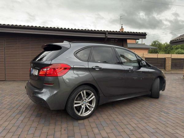 Grey BMW 225 Active Tourer 2016 in Marijampole, with an engine capacity of 0.00 L and mileage of 192 thousand km for 12500 €, photo 3 on AUTOMOTO.COM.LV