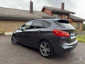 Pelēks BMW 225 Active Tourer 2016 Marijampole, ar dzinēja tilpumu 0.00 L un nobraukumu 192 tūkst. km par 12500 €, foto 6 vietnē AUTOMOTO.COM.LV