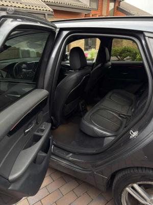 Pelēks BMW 225 Active Tourer 2016 Marijampole, ar dzinēja tilpumu 0.00 L un nobraukumu 192 tūkst. km par 12500 €, foto 17 vietnē AUTOMOTO.COM.LV