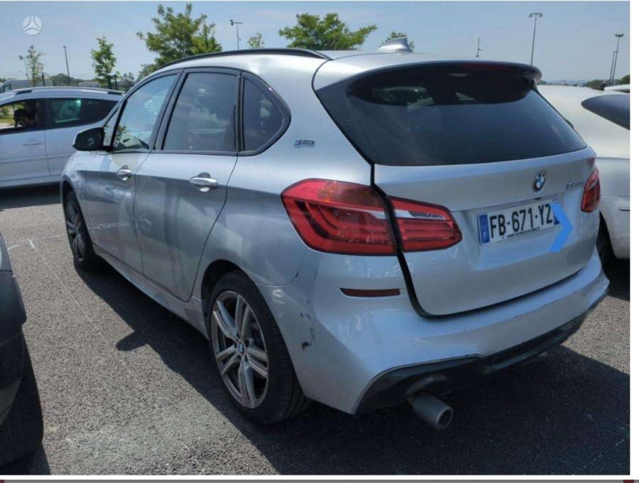 Pelēks BMW 225 Active Tourer 2018 Viļņa, ar dzinēja tilpumu 1.50 L un nobraukumu 180 tūkst. km par 6500 €, foto 5 vietnē AUTOMOTO.COM.LV