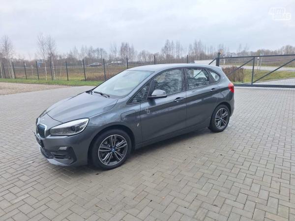 Pelēks BMW 225 Active Tourer 2019 Kauņa, ar dzinēja tilpumu 1.50 L un nobraukumu 185 tūkst. km par 12500 €, foto 8 vietnē AUTOMOTO.COM.LV