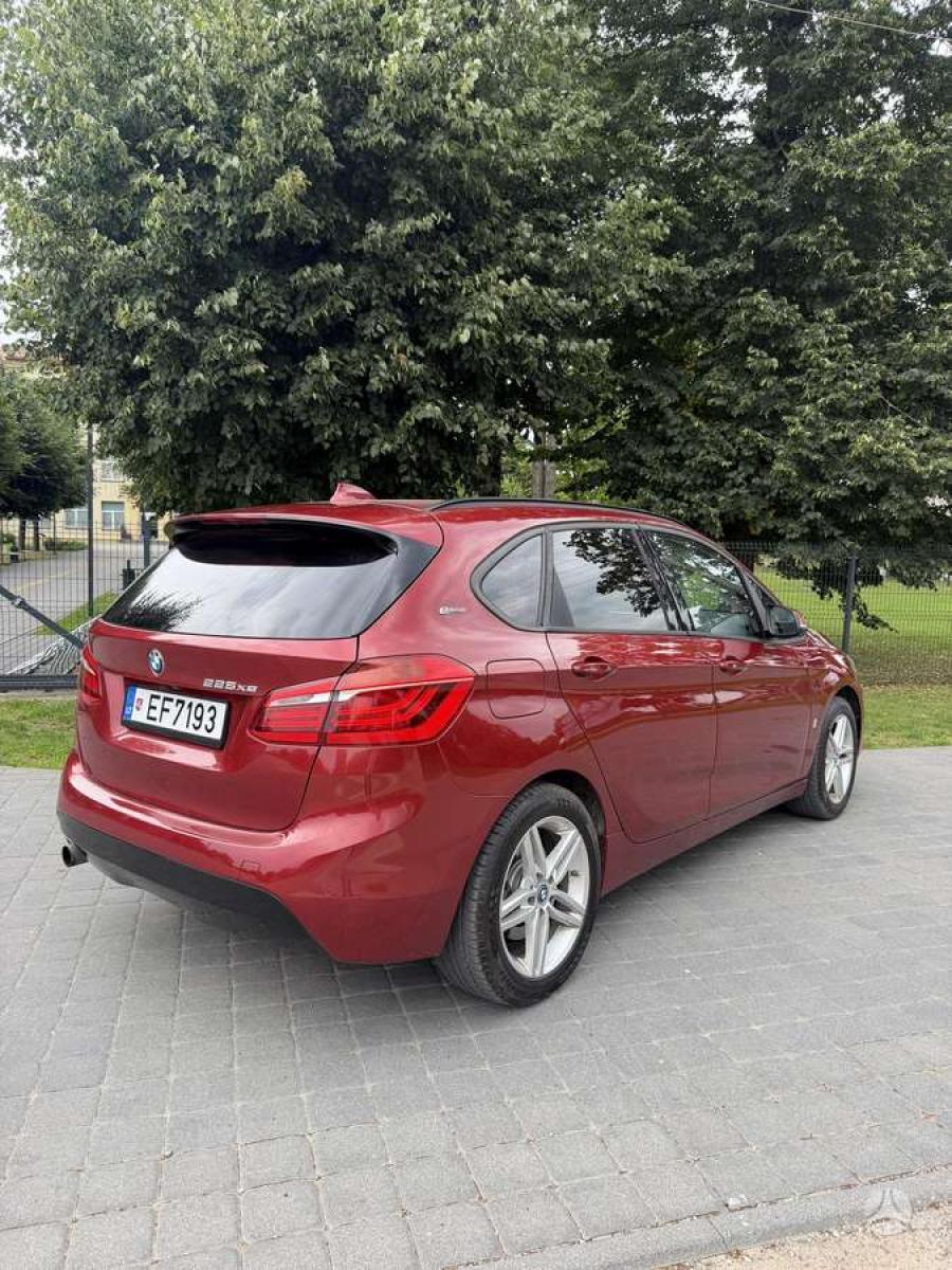 Sarkans BMW 225 Active Tourer 2017 Kauņa, ar dzinēja tilpumu 0.00 L un nobraukumu 139 tūkst. km par 9800 €, foto 7 vietnē AUTOMOTO.COM.LV