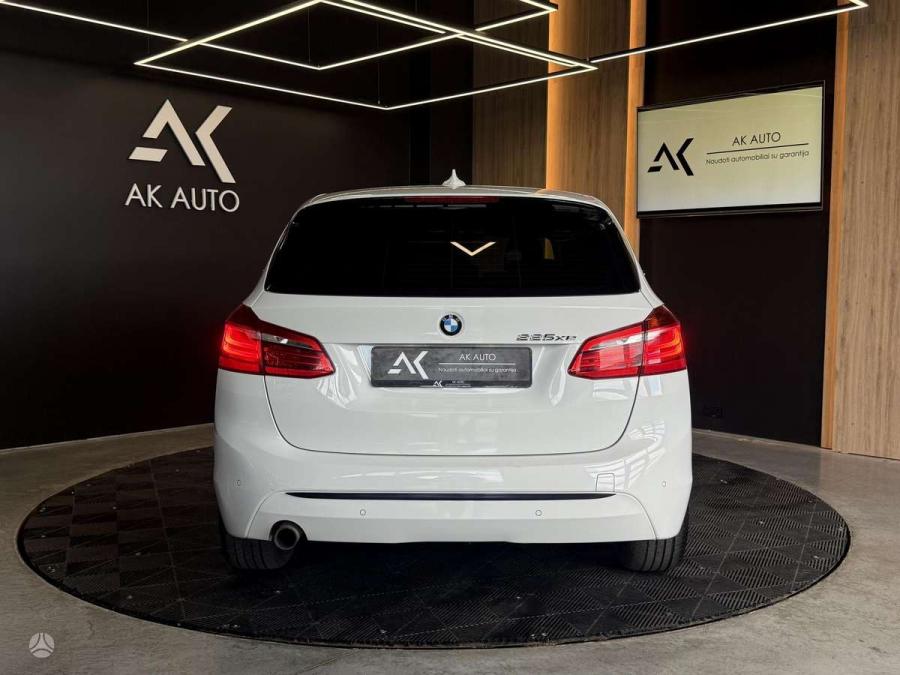 Balts BMW 225 Active Tourer 2018 Kauņa, ar dzinēja tilpumu 1.50 L un nobraukumu 150 tūkst. km par 11890 €, foto 11 vietnē AUTOMOTO.COM.LV