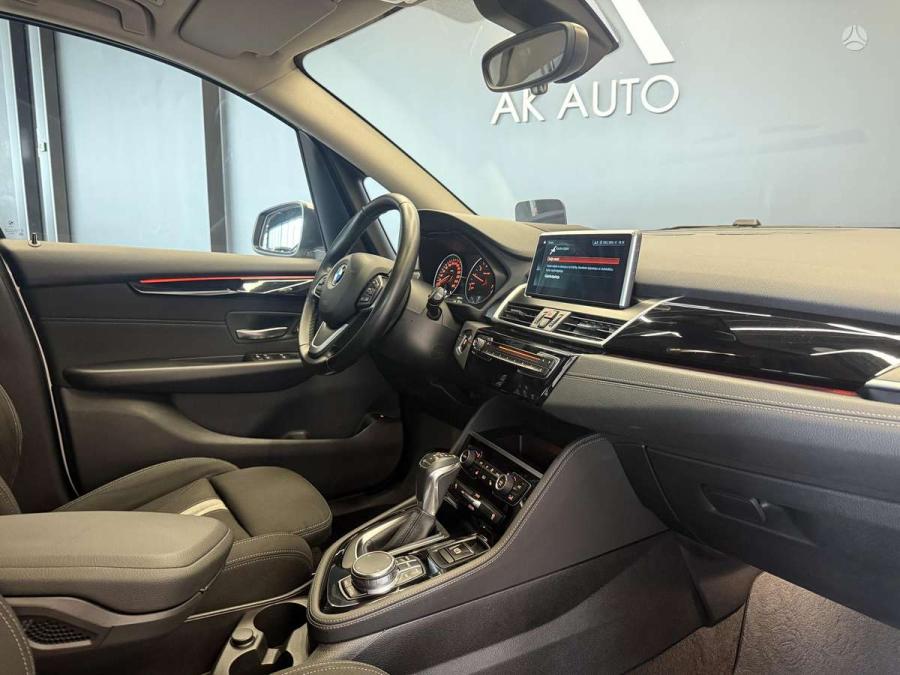Balts BMW 225 Active Tourer 2018 Kauņa, ar dzinēja tilpumu 1.50 L un nobraukumu 150 tūkst. km par 11890 €, foto 18 vietnē AUTOMOTO.COM.LV