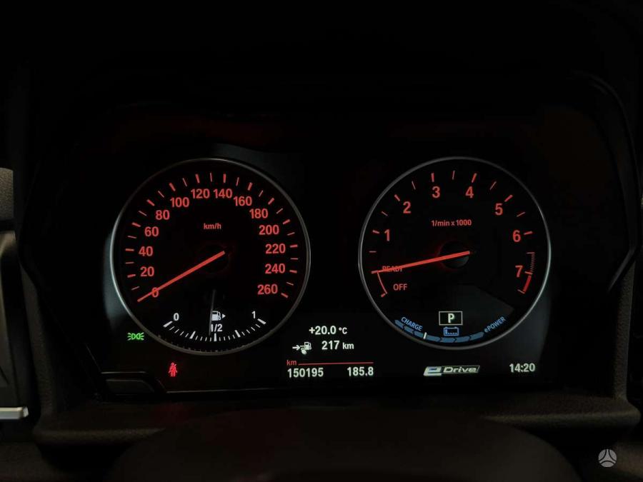Balts BMW 225 Active Tourer 2018 Kauņa, ar dzinēja tilpumu 1.50 L un nobraukumu 150 tūkst. km par 11890 €, foto 28 vietnē AUTOMOTO.COM.LV