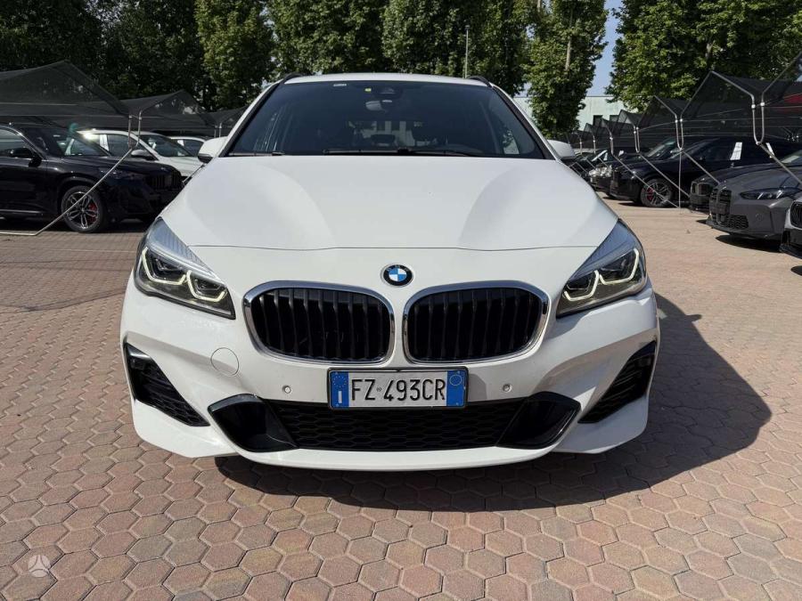 Balts BMW 225 Active Tourer 2019 Šauļi, ar dzinēja tilpumu 1.50 L un nobraukumu 186 tūkst. km par 12200 €, foto 3 vietnē AUTOMOTO.COM.LV