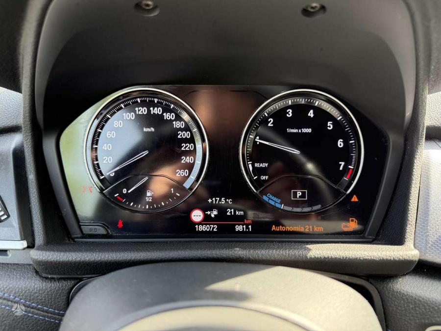 Balts BMW 225 Active Tourer 2019 Šauļi, ar dzinēja tilpumu 1.50 L un nobraukumu 186 tūkst. km par 12200 €, foto 23 vietnē AUTOMOTO.COM.LV