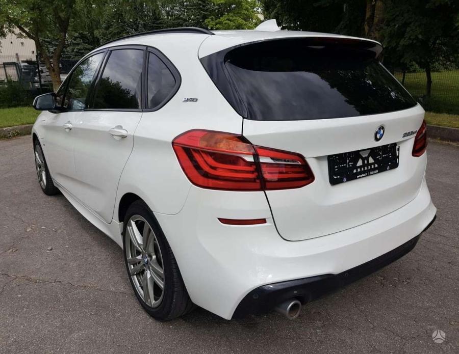 Balts BMW 225 Active Tourer 2019 Šauļi, ar dzinēja tilpumu 1.50 L un nobraukumu 186 tūkst. km par 11900 €, foto 9 vietnē AUTOMOTO.COM.LV