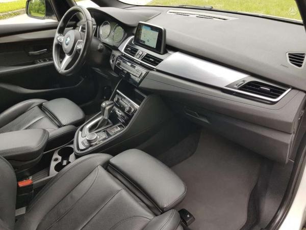 Balts BMW 225 Active Tourer 2019 Šauļi, ar dzinēja tilpumu 1.50 L un nobraukumu 186 tūkst. km par 11900 €, foto 9 vietnē AUTOMOTO.COM.LV