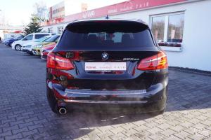 Black BMW 225 2018 in Kaunas, with an engine capacity of 1.50 L and mileage of 42 thousand km for 22287 €, photo 4 on AUTOMOTO.COM.LV