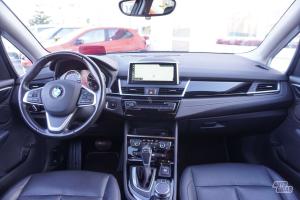 Black BMW 225 2018 in Kaunas, with an engine capacity of 1.50 L and mileage of 42 thousand km for 22287 €, photo 12 on AUTOMOTO.COM.LV