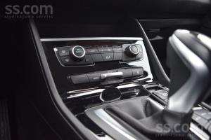 Black BMW 225 2021 in Riga, with an engine capacity of 1.50 L and mileage of 134 thousand km for 15900 €, photo 7 on AUTOMOTO.COM.LV
