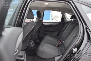 Black BMW 225 2021 in Riga, with an engine capacity of 1.50 L and mileage of 134 thousand km for 15900 €, photo 14 on AUTOMOTO.COM.LV