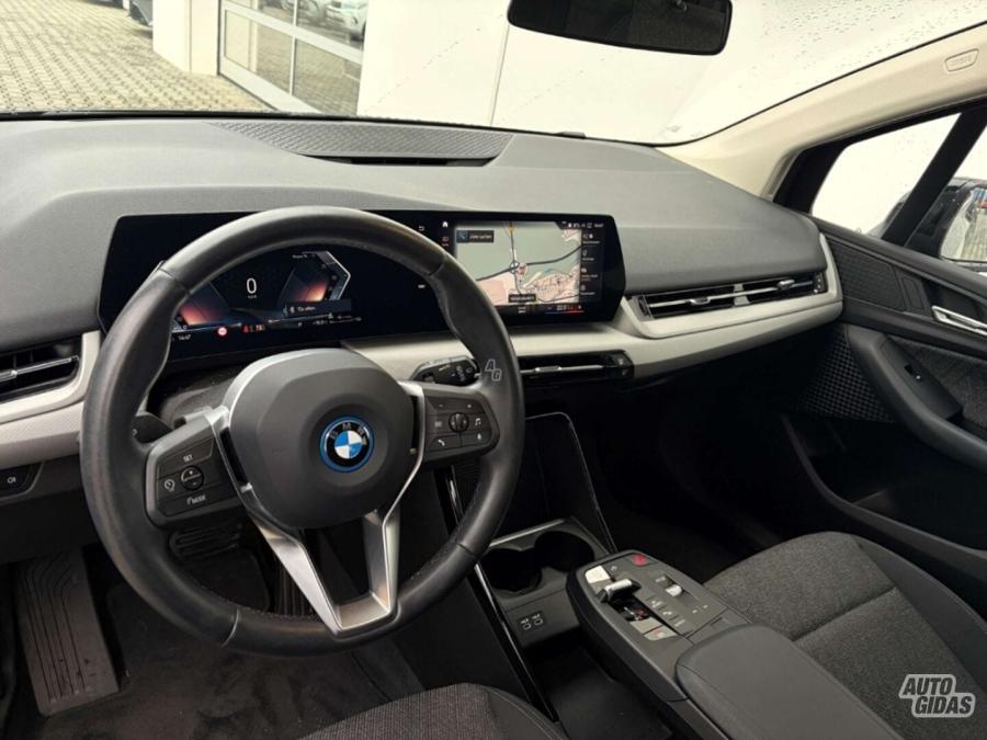 Melns BMW 225 2022 Kauņa, ar dzinēja tilpumu 1.50 L un nobraukumu 43 tūkst. km par 32699 €, foto 6 vietnē AUTOMOTO.COM.LV