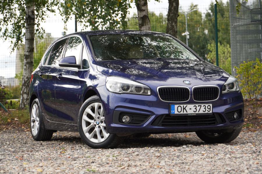 Blue BMW 225 2016 in Riga, with an engine capacity of 1.50 L and mileage of 158 thousand km for 13790 €, photo 7 on AUTOMOTO.COM.LV