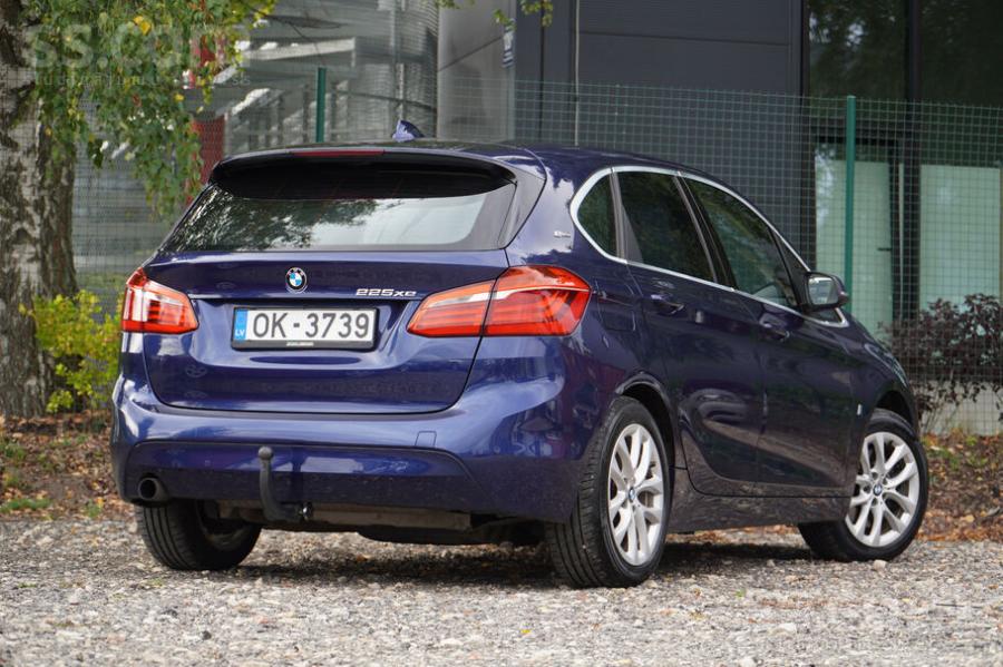 Zils BMW 225 2016 Rīga, ar dzinēja tilpumu 1.50 L un nobraukumu 158 tūkst. km par 13290 €, foto 12 vietnē AUTOMOTO.COM.LV