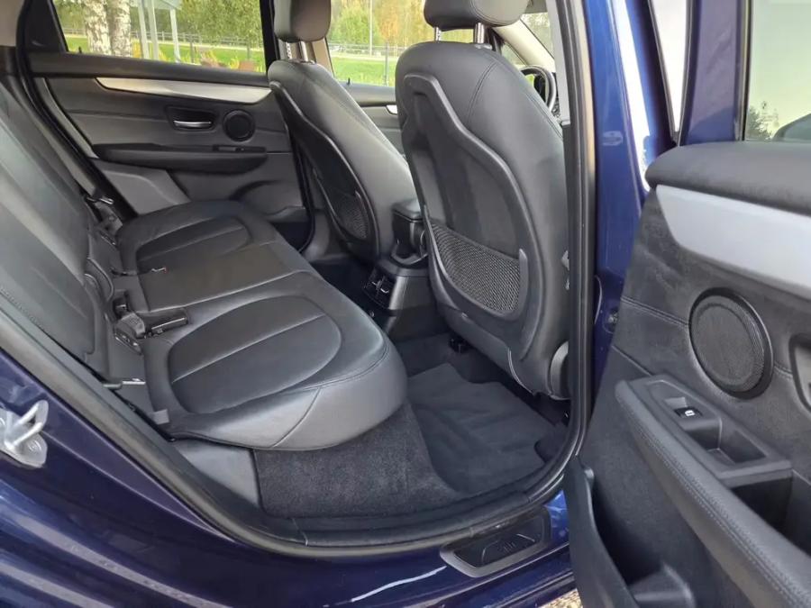 Blue BMW 225 2017 in Jelgava, with an engine capacity of 1.50 L and mileage of 186 thousand km for 11200 €, photo 14 on AUTOMOTO.COM.LV