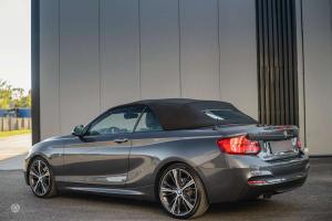 BMW 225 2019 in Vilnius, with an engine capacity of 2.00 L and mileage of 122 thousand km for 20500 €, photo 6 on AUTOMOTO.COM.LV