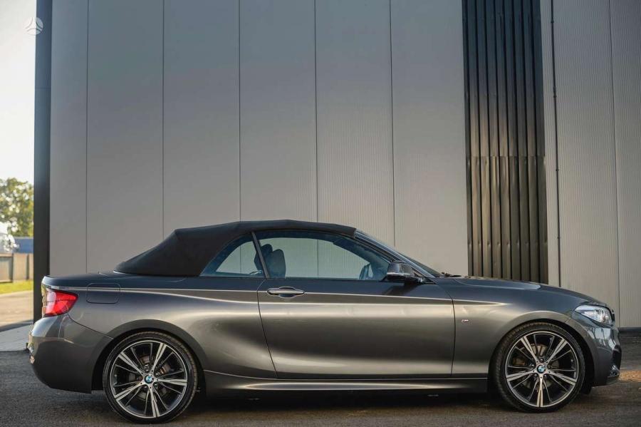 BMW 225 2019 in Vilnius, with an engine capacity of 2.00 L and mileage of 122 thousand km for 20500 €, photo 9 on AUTOMOTO.COM.LV