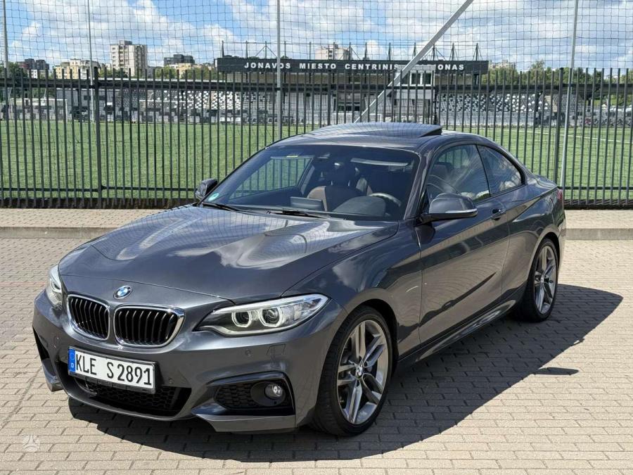 Grey BMW 225 2015 in Jonava, with an engine capacity of 2.00 L and mileage of 210 thousand km for 14000 €, photo 3 on AUTOMOTO.COM.LV